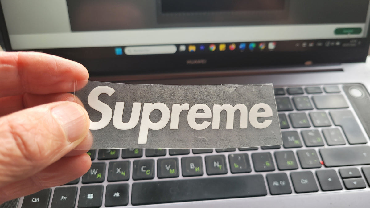 Supreme Logo Iron-on Sticker (heat transfer) (Copie) – Customisation Club